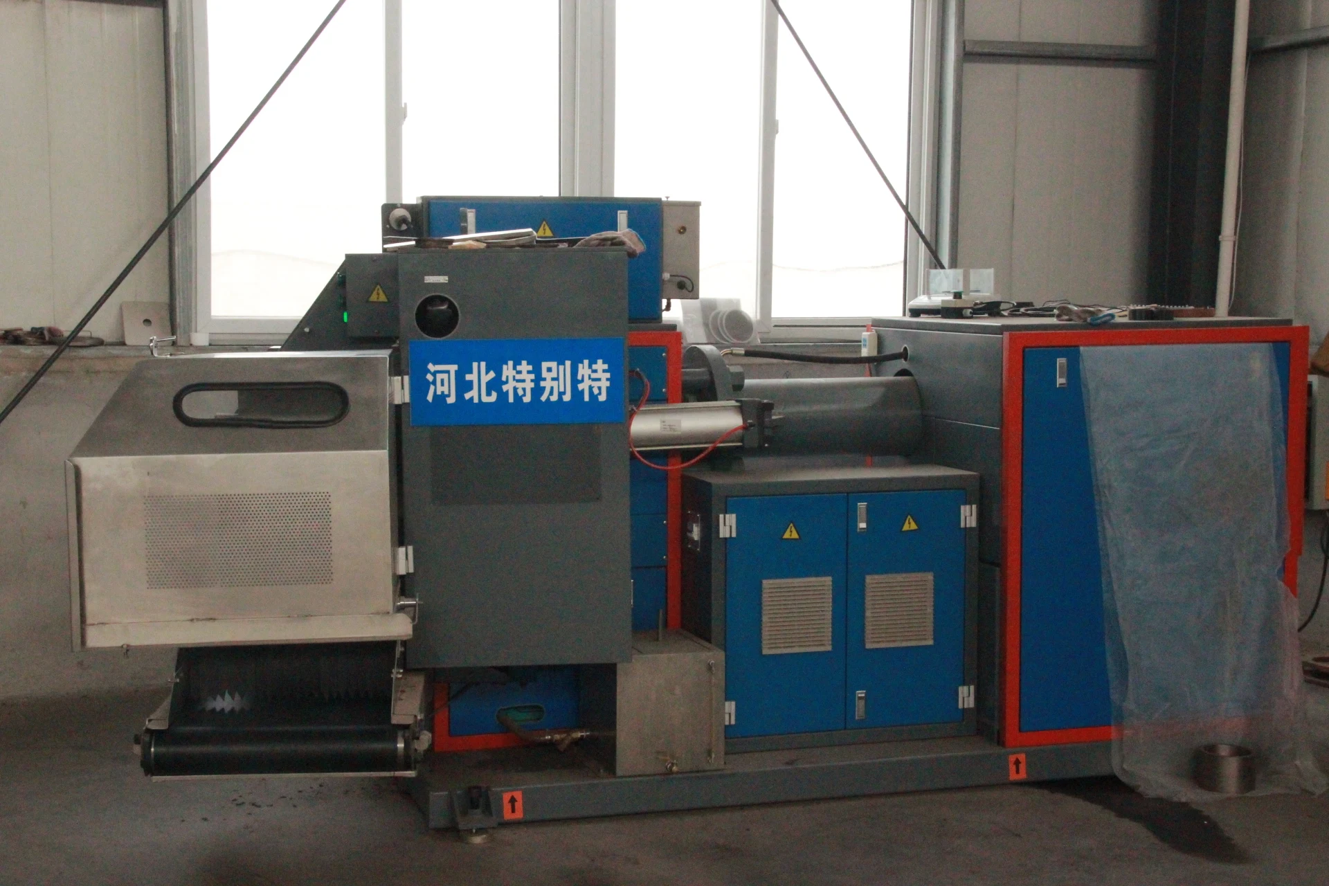 Europe Truck Spare Parts 1409890 1313719 2057586 1.17203 SIZE 75*100*10 ...