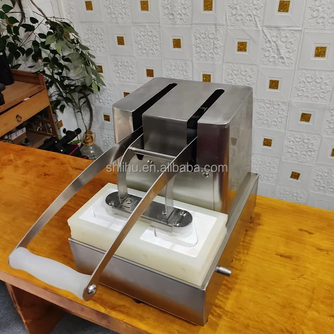 Manual Triangle Onigiri Making Machine - Efficient Packing