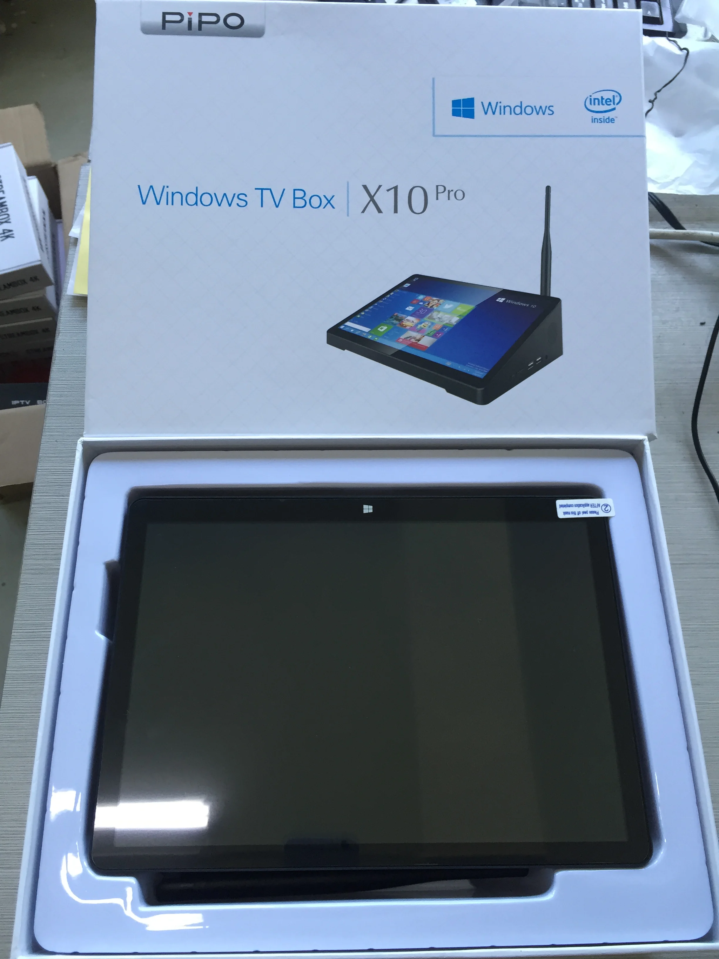 PIPO X10 PRO - Intel N4020 Tablet PC with 6GB RAM & 64GB Storage