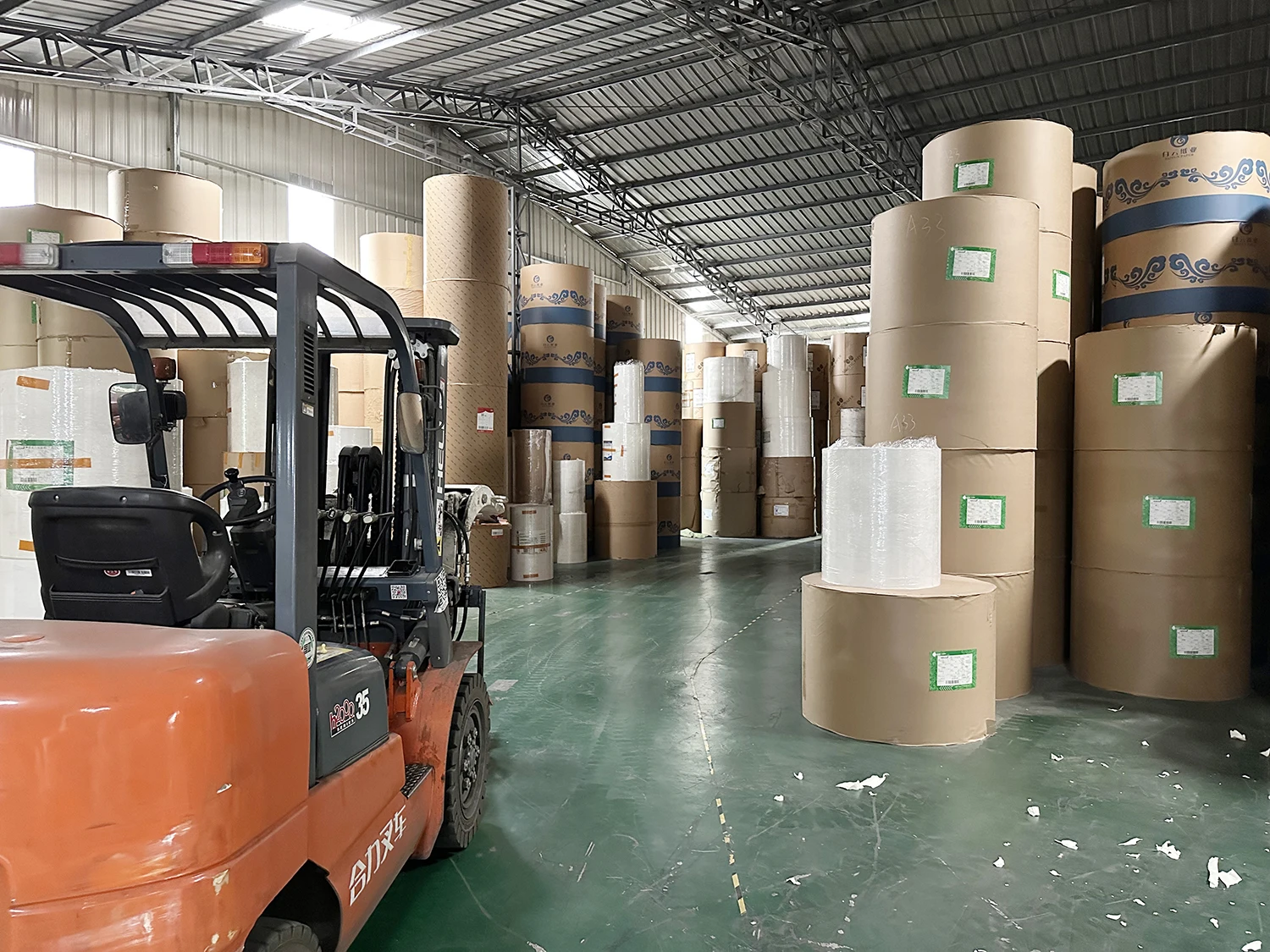 IP SUN Starspark C1S Single-Sided Coating Ivory Board