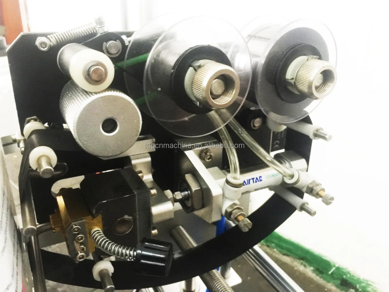 Automatic Round Bottle Labeling Machine & Manual Label Applicator For ...