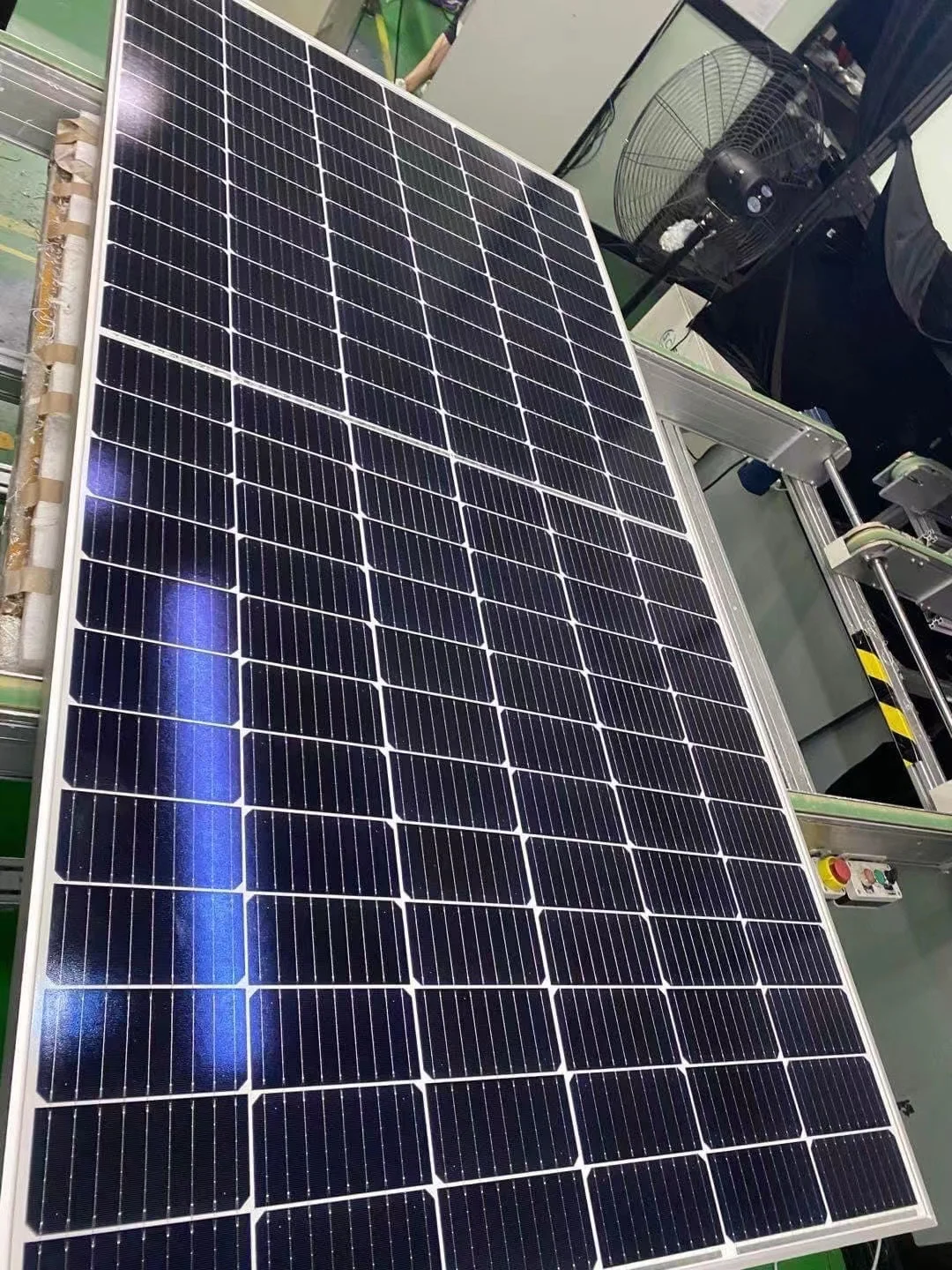 Lvtopsun Single Crystal Solar Panels Are Used For Battery Charging ...