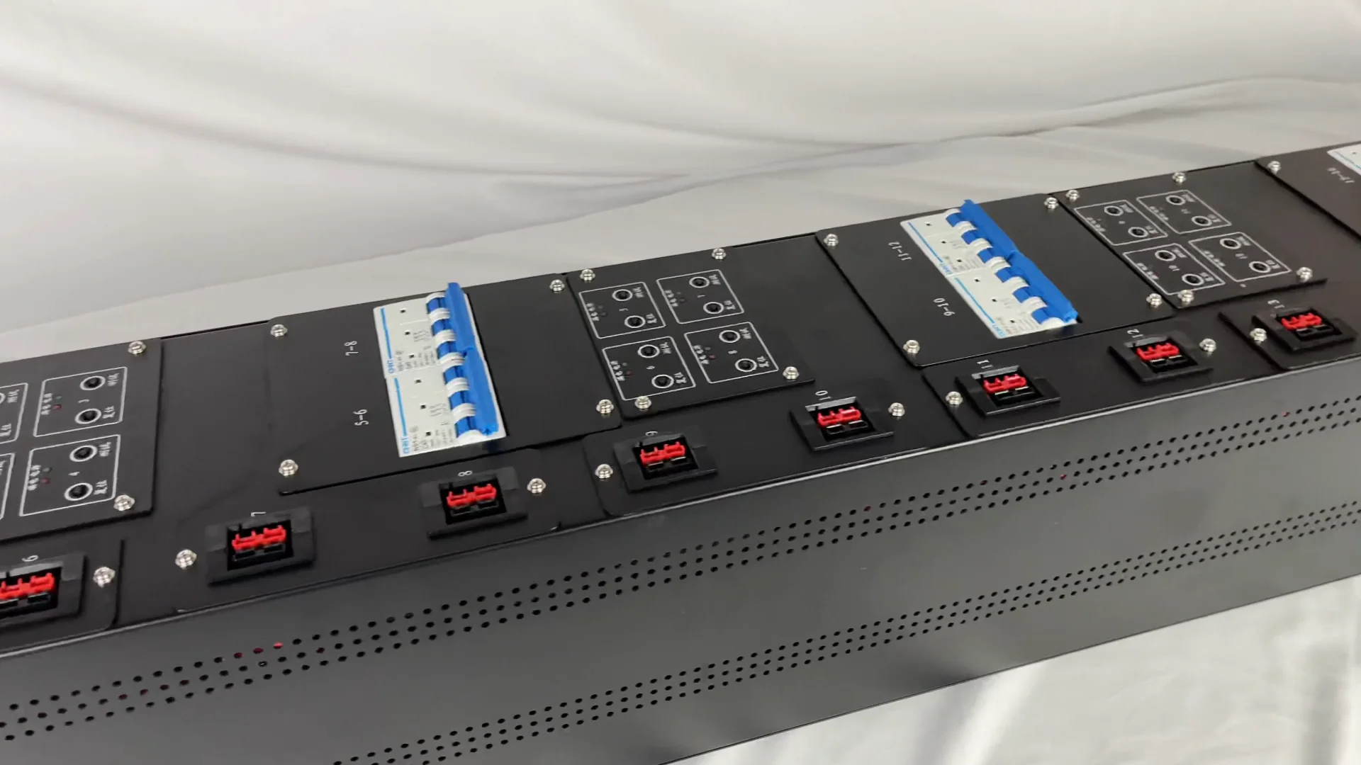 Orient Ip Smart Metered Pdu 3 Phase 20way Sa2-30 200kw 380v480v 200a High Power Rack Pdu - Buy ...