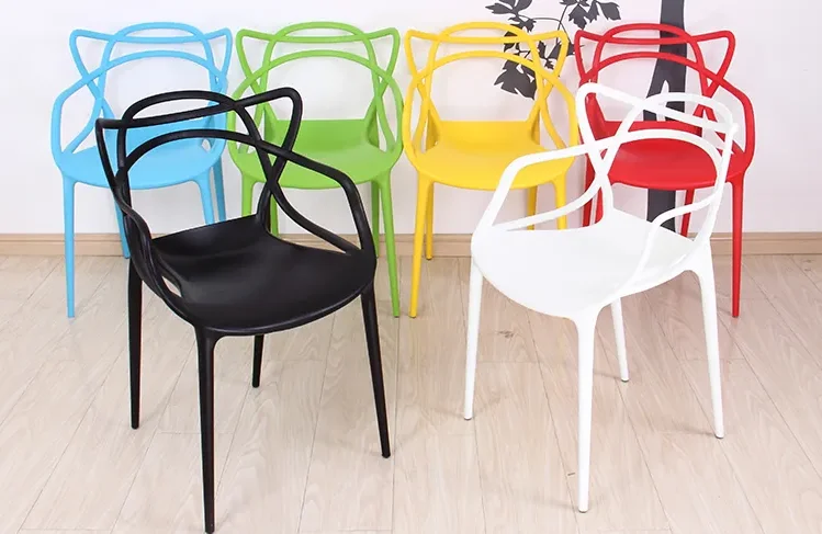 Colourful Monoblock Stackable Outdoor Cafe Pp Plastic Dining Chairs For ...