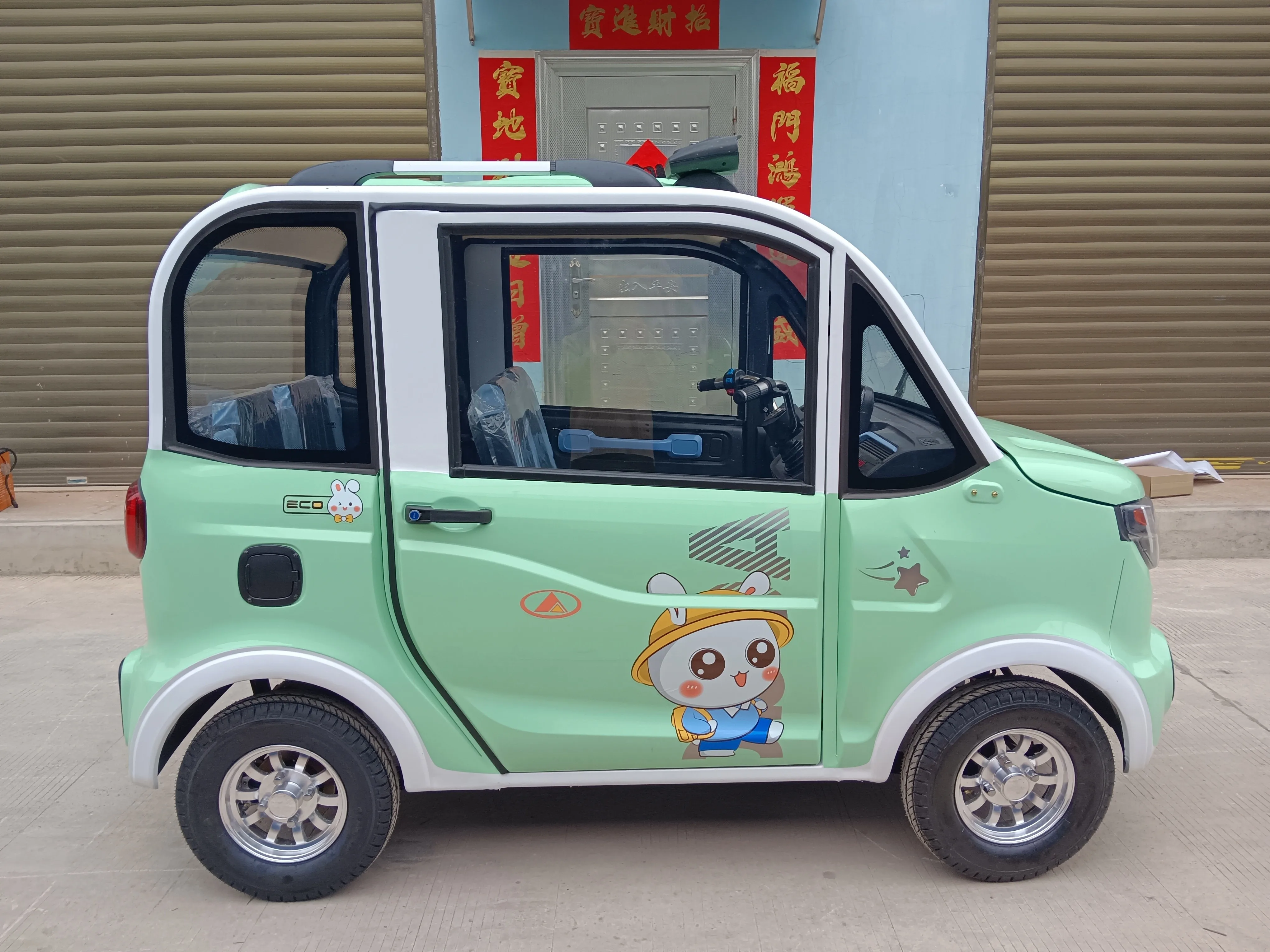 One Person Electric Car - 2 Doors, 4 Wheels for Adults