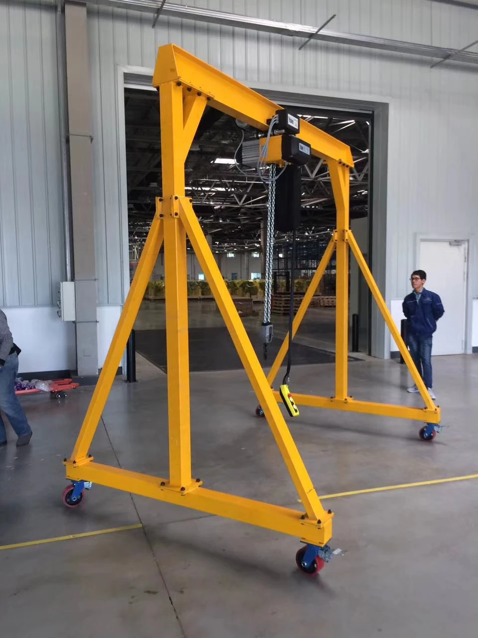 Small Detachable Gantry Crane for Lifting Goods – Portable 1-Year ...