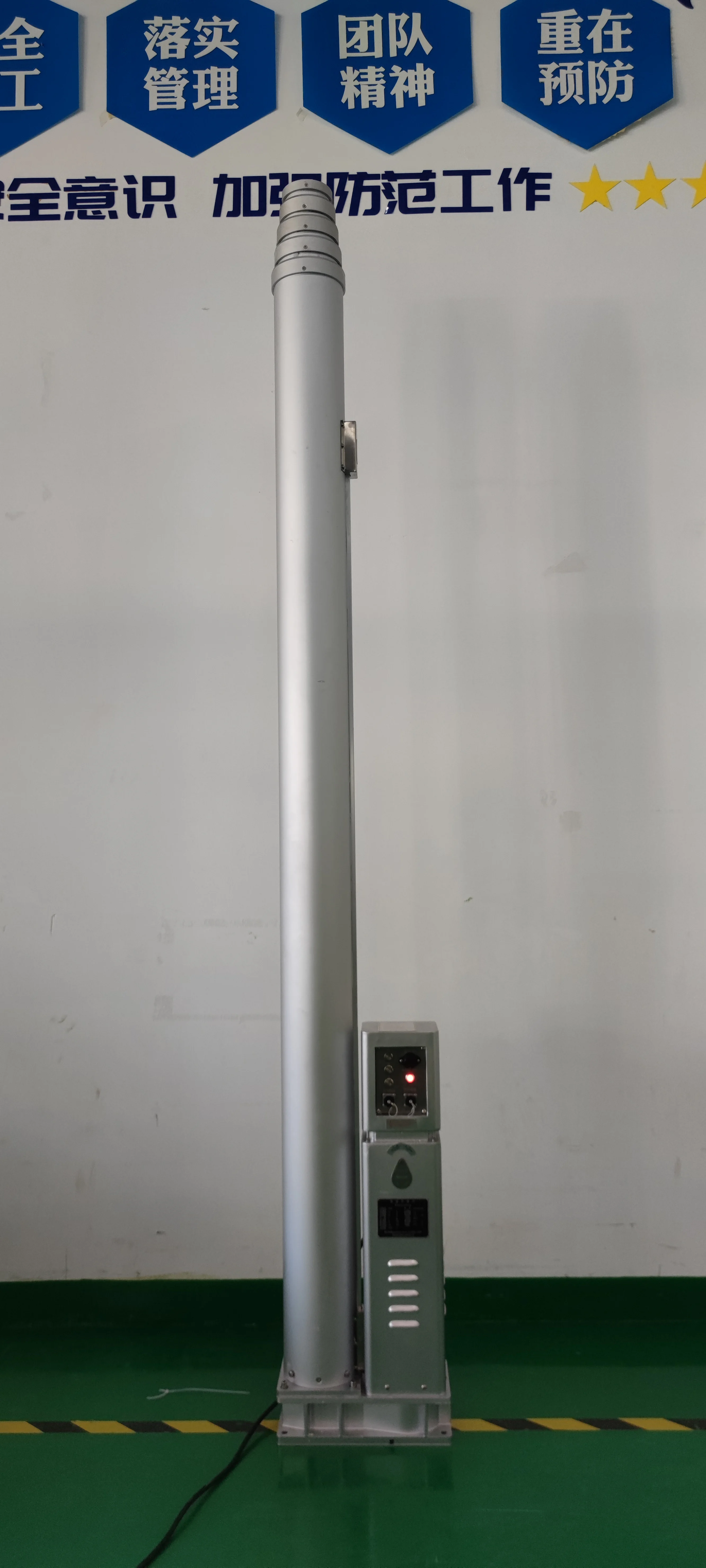 10m 50kg Electric Pole Telescopic Mast Heavy Ptz Camera Mast High Tower ...