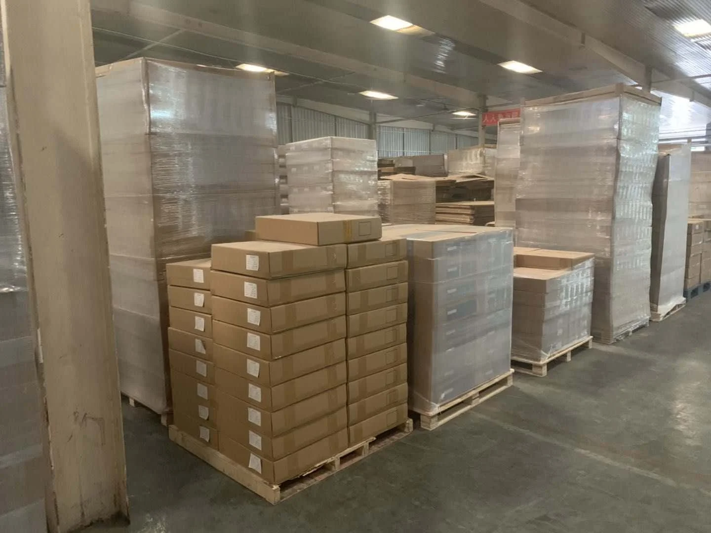 Office Carpet Tiles Self Adhesive Commercial Pp Removable Fireproof ...