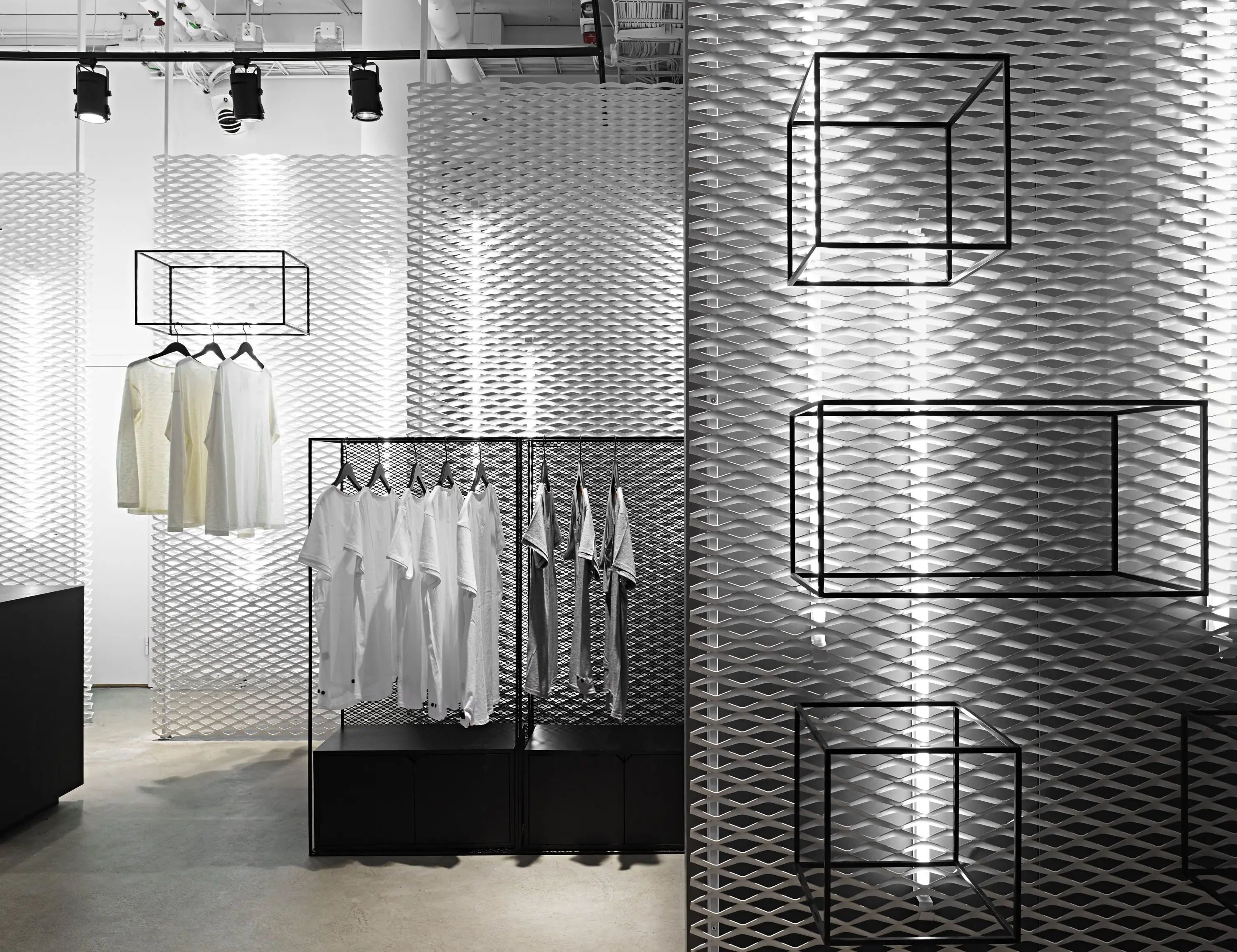 Expanded Metal Mesh Grills - Durable and Versatile Solutions