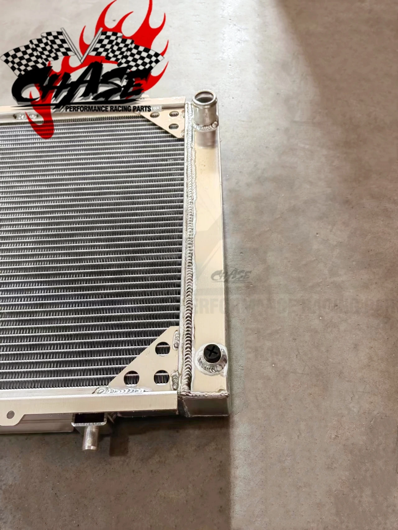 ALL ALUMINUM RADIATOR for NISSAN SAFARI PATROL Y60 GQ 3.0 DIESEL