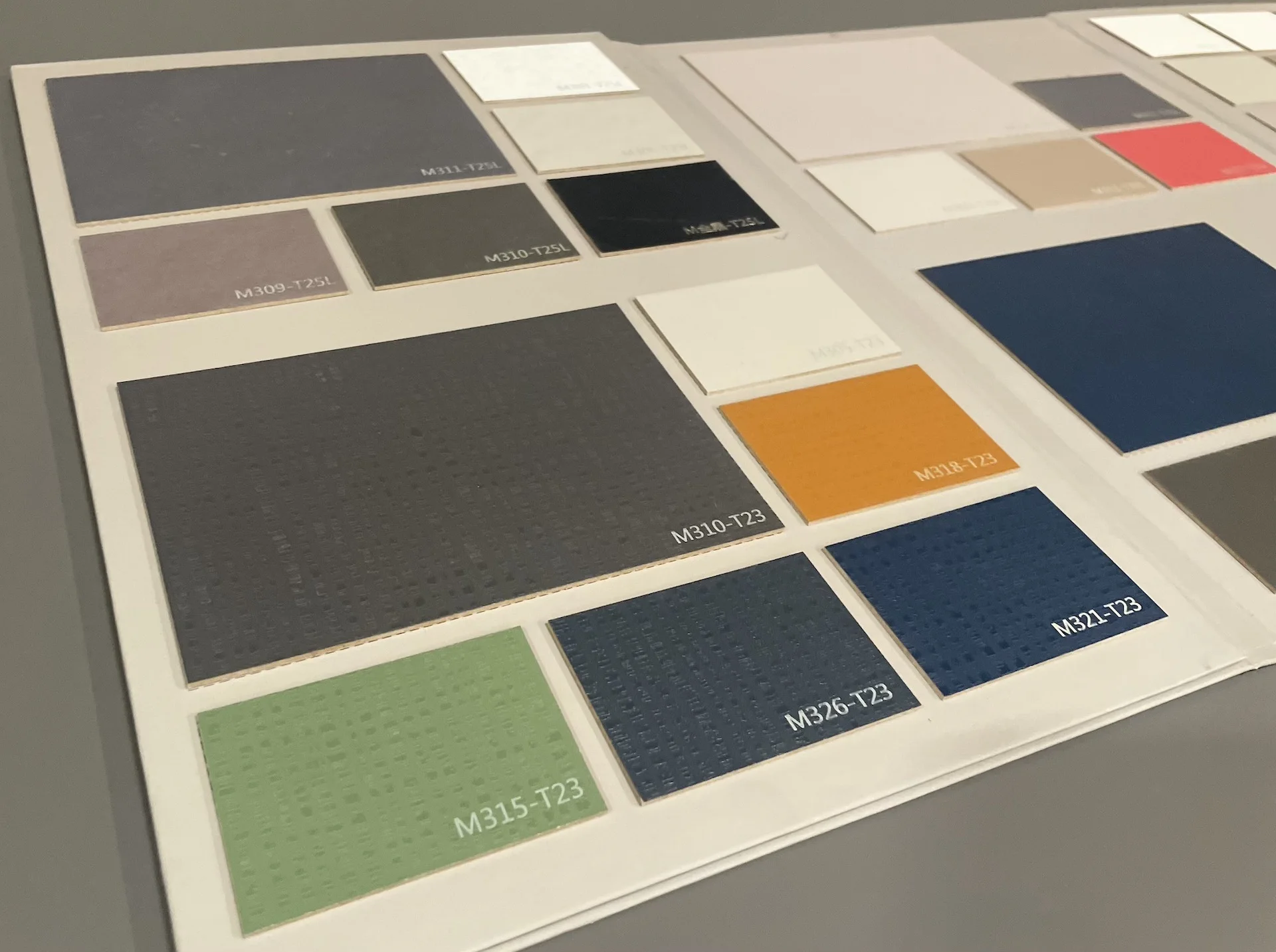 Soft Touch M308-t03 Darker Creamy 4*10ft Grey Matt Melamine Mdf Board ...