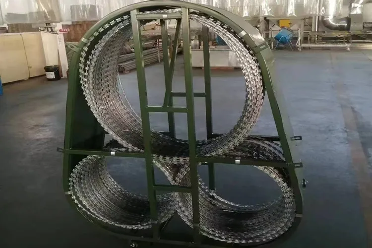 Galvanized Steel Razor Wire Barbed Wire Fence E Double Strand Wire ...