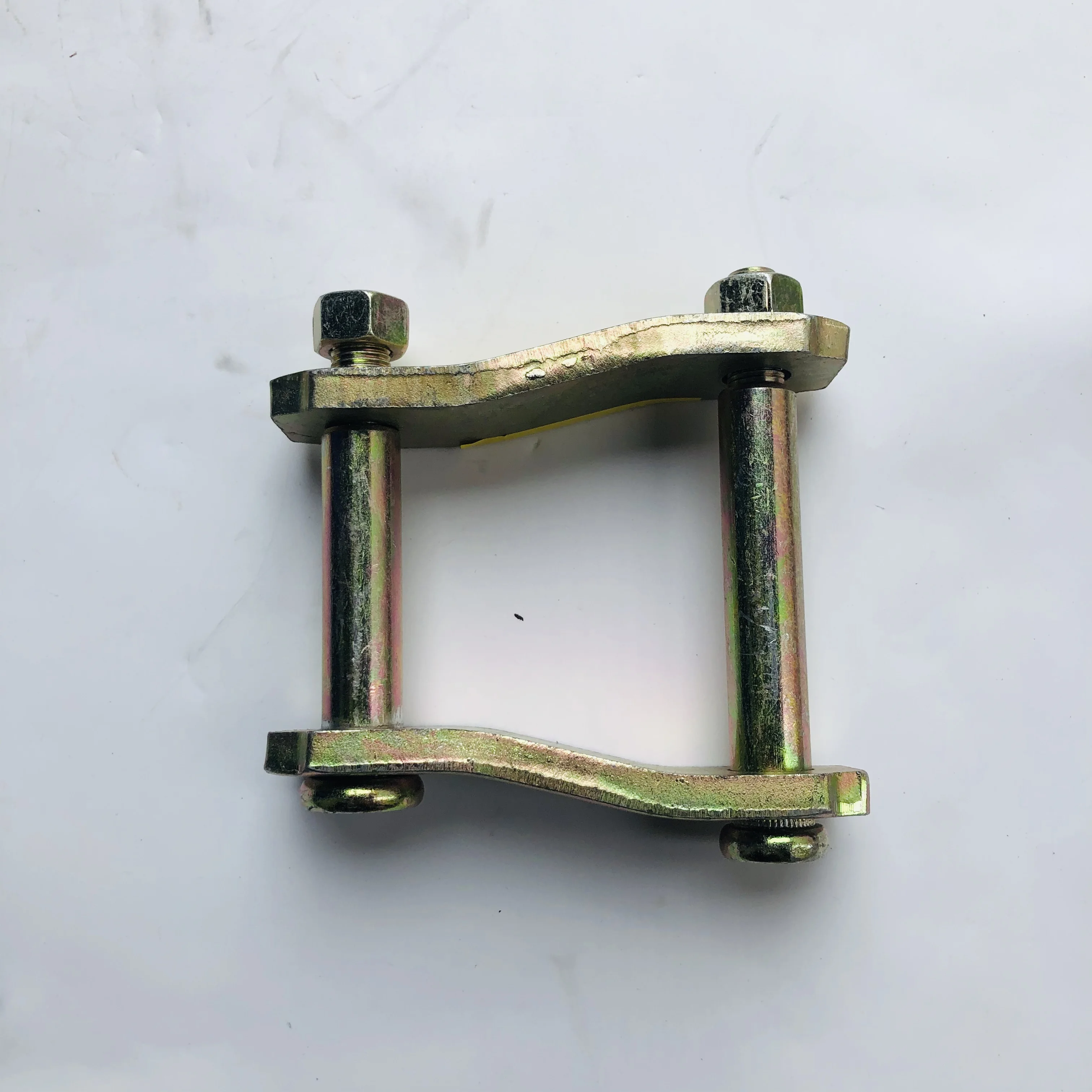 丰田HILUX VIGO KUN25 KUN26 04483-0K030 04483-0K050 04483-0K022高品质钢板弹簧钩环套件 ...