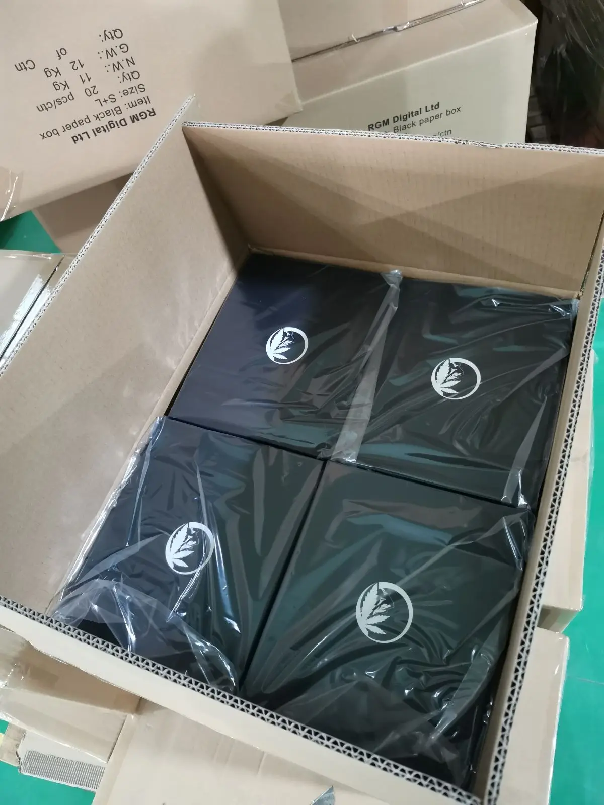 Luxury Matte Custom Design Logo Black Custom Spa Care Gift Boxes For ...