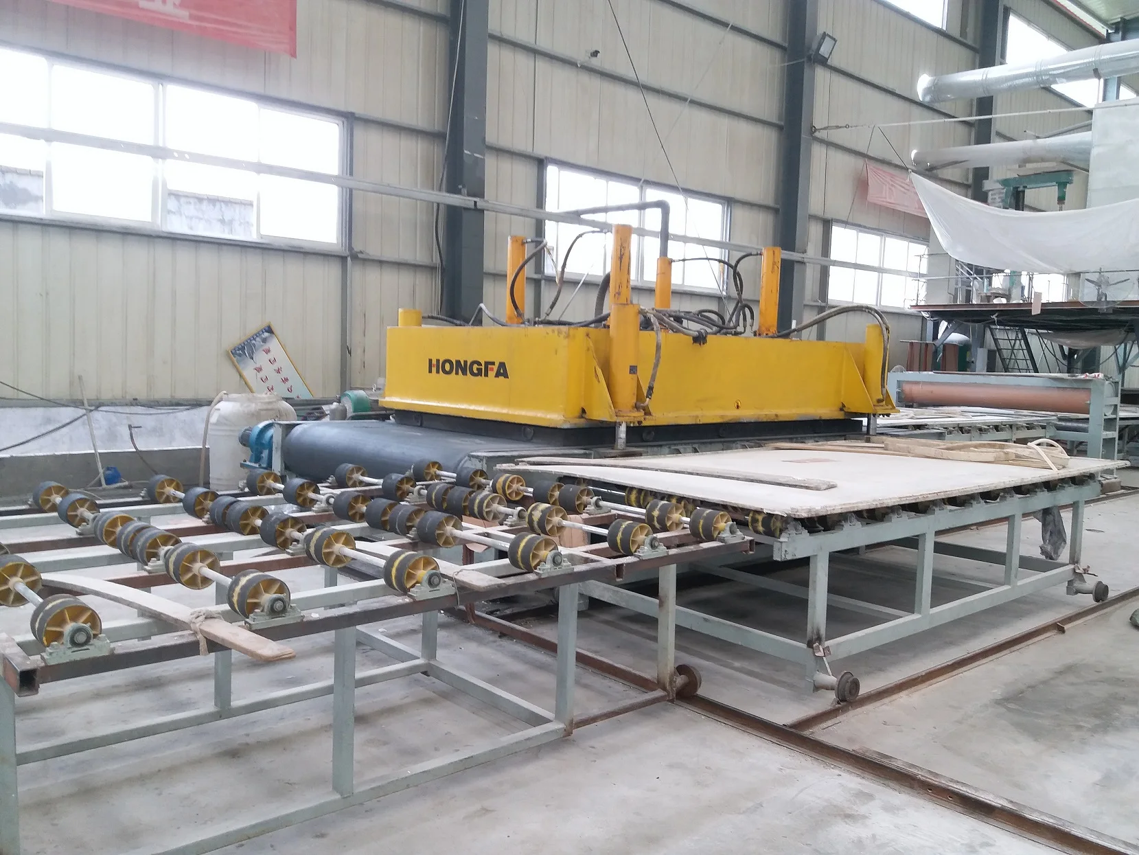 Artificial Quartz Slab Machinery - Efficient Cutting Solutions