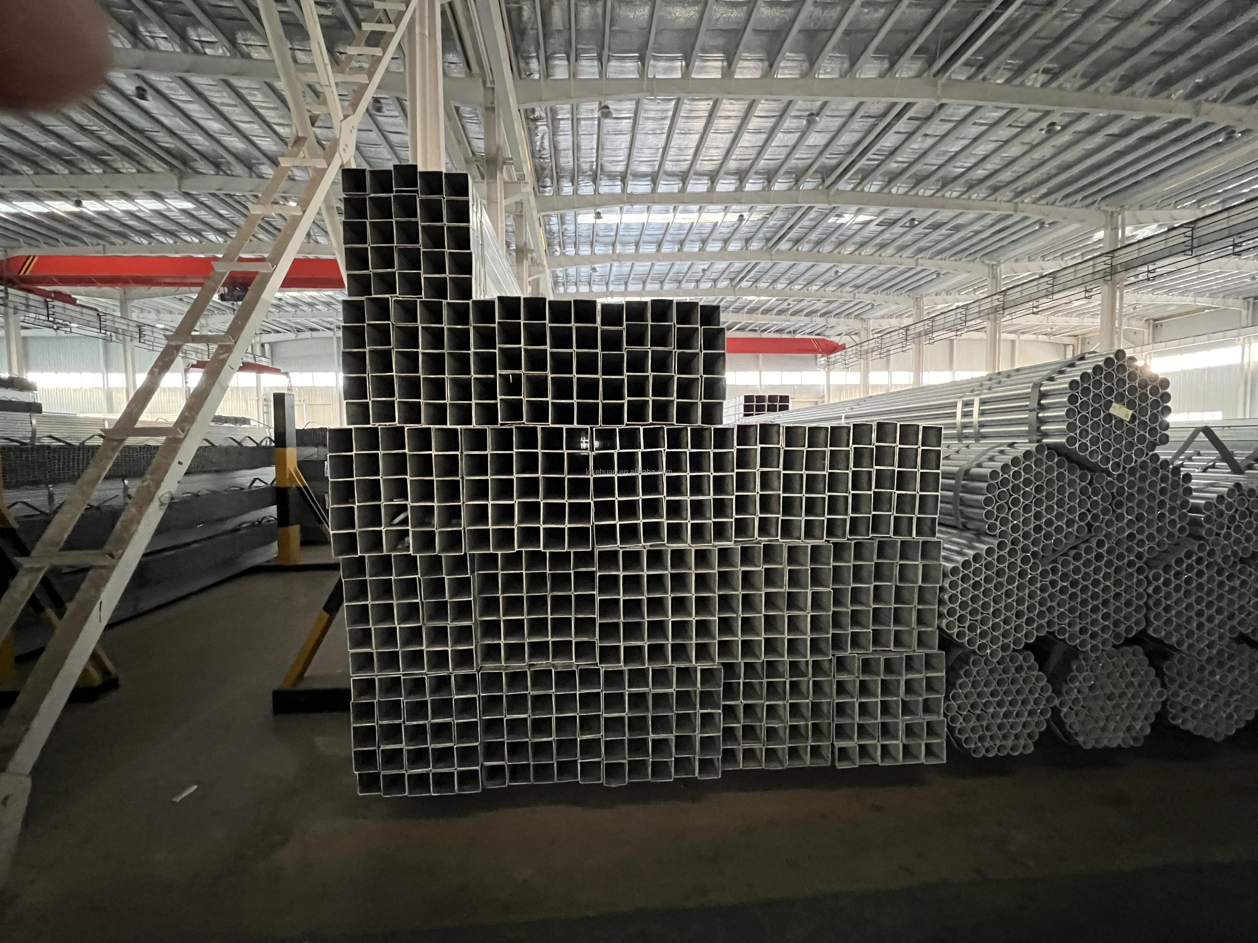 Hot Galvanized Steel Pipes JIS/GS/KS Certified ERW 6m for Construction ...