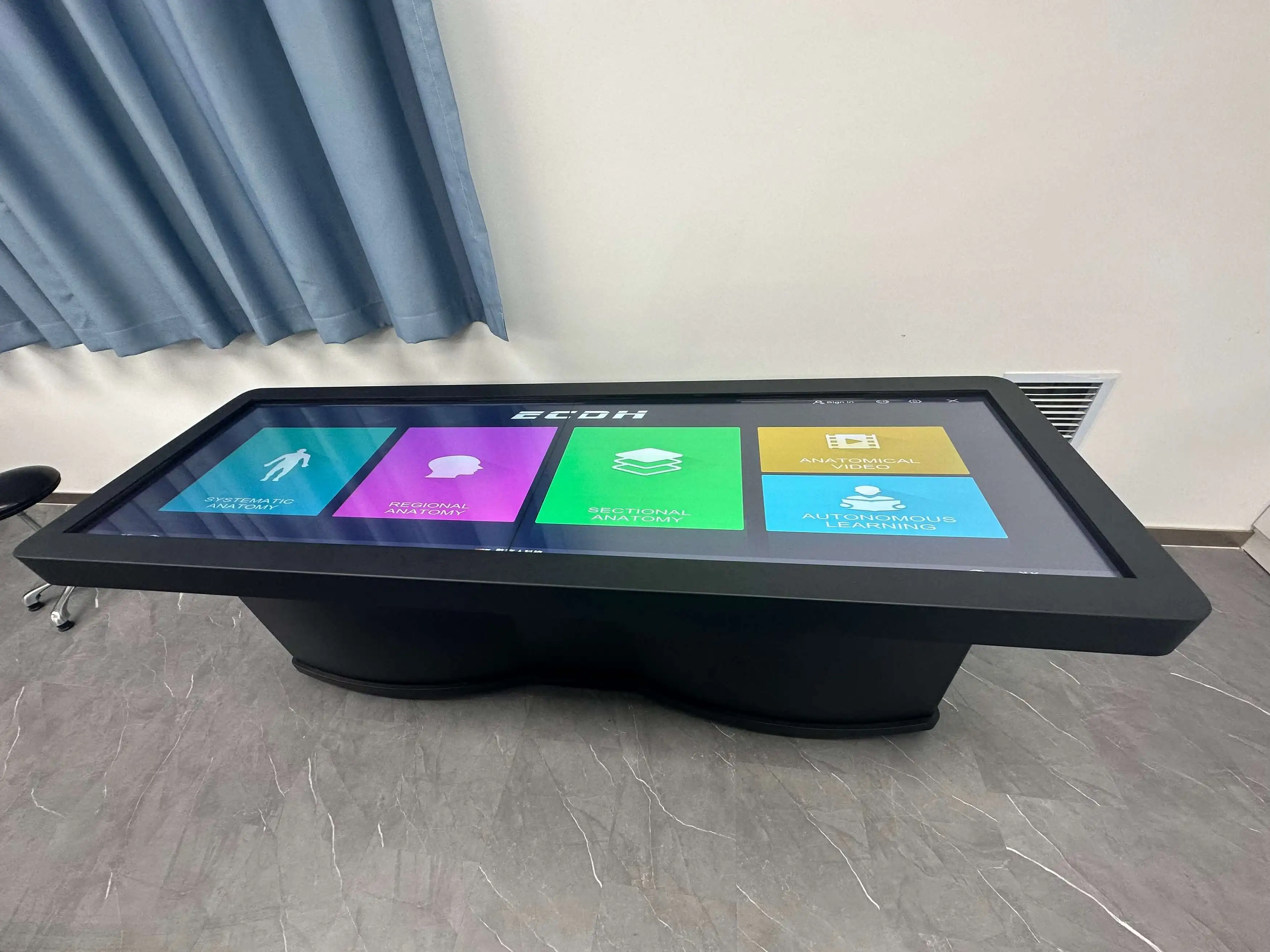 Virtual Anatomy Table Interactive Dissection Table Anatomy Education ...