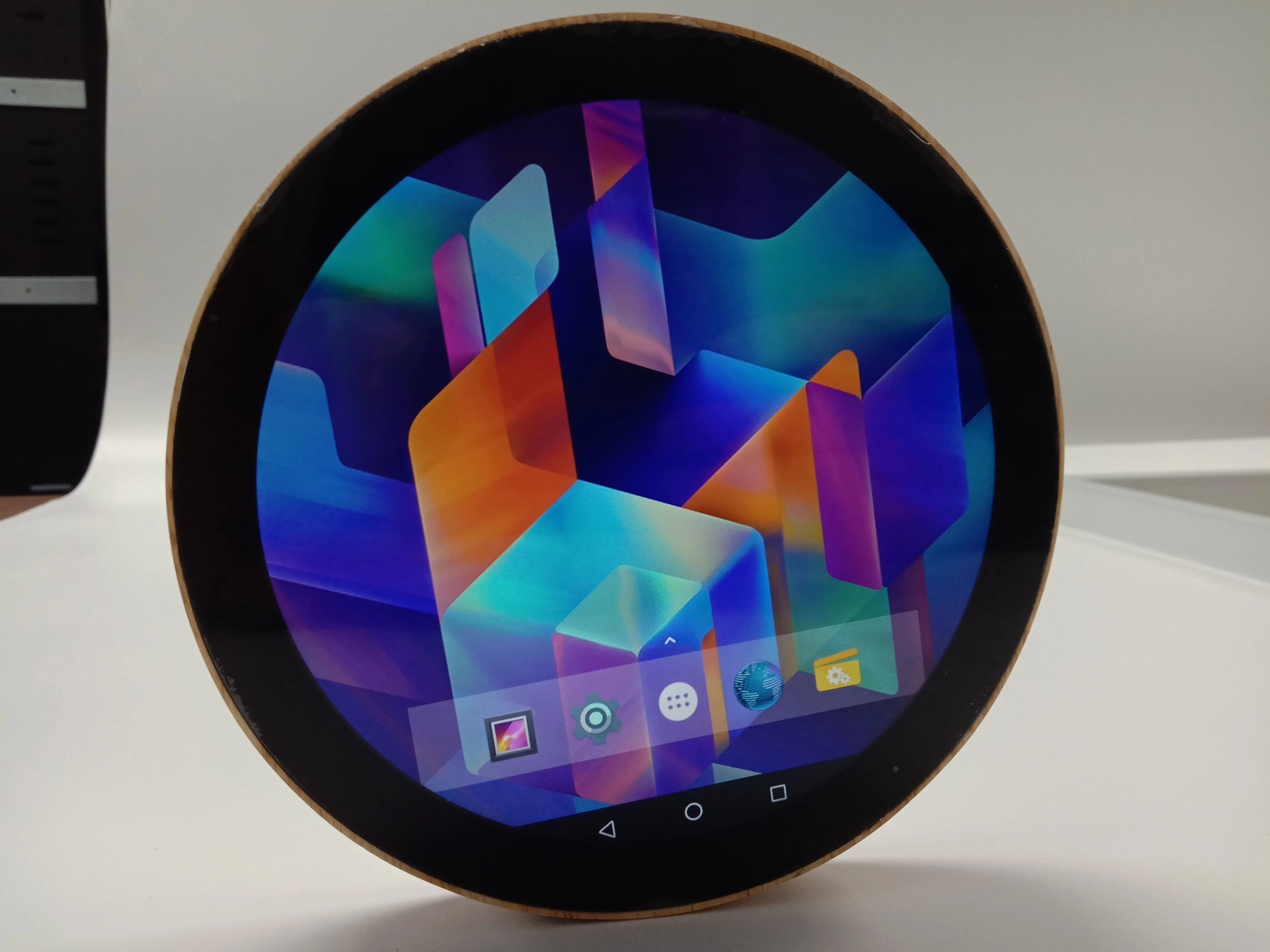 Custom Touch Screen Hd Circular Display 3.4 5.5 23 25 Inch Lcd Advertising Media Display Touch ...