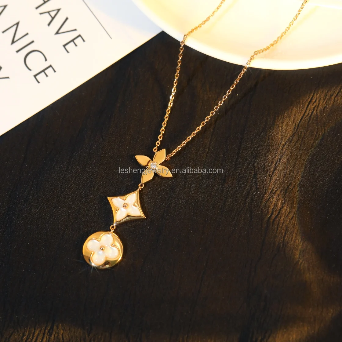 Fashion Designer Luxury Brand Dd Cc Lucky 3 Flower Pendant Clover Charm S925 Sterling Silver Cnc ...