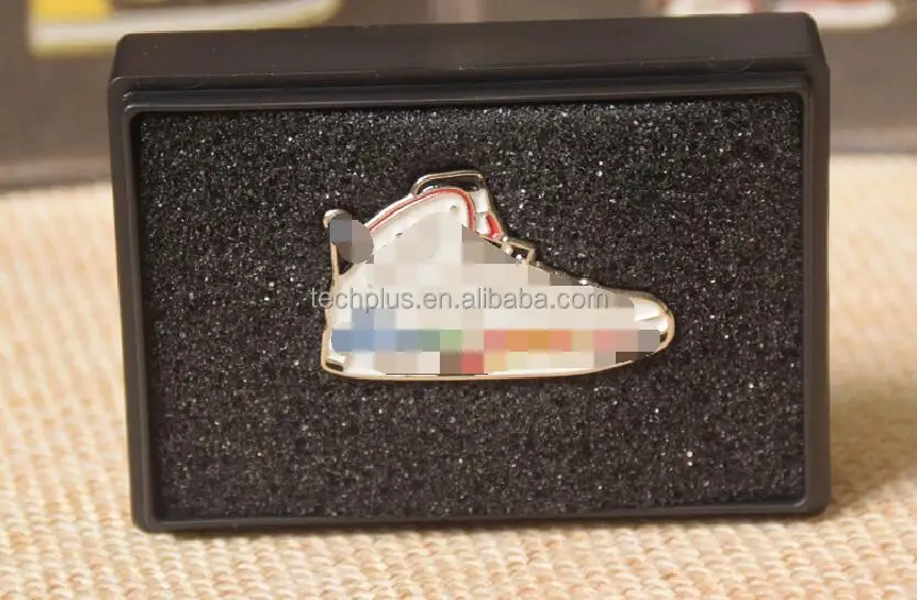 Wholesale Metal Mini Sneaker Badge Pin,Shoe Pin - Buy Mini Sneaker Pin ...