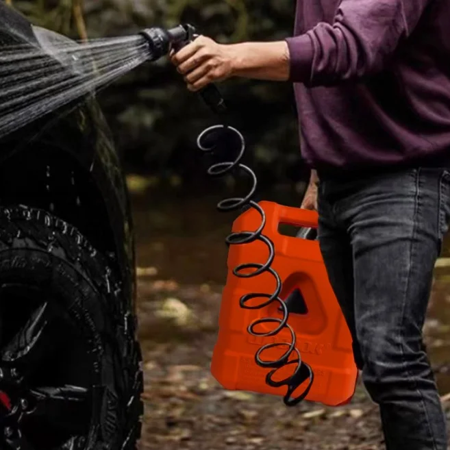 21L Portable Water Tank with Manual Air Pump for Camping