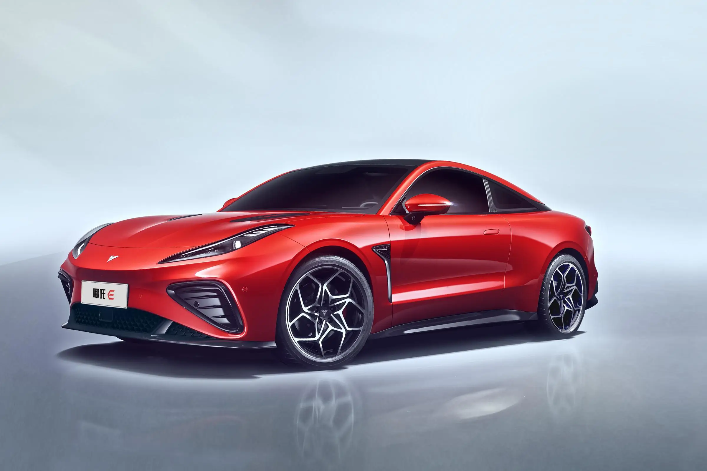 High Performance 4wd Electric Sports Car 2024 Nezha Neta Gt 2-door 4 ...