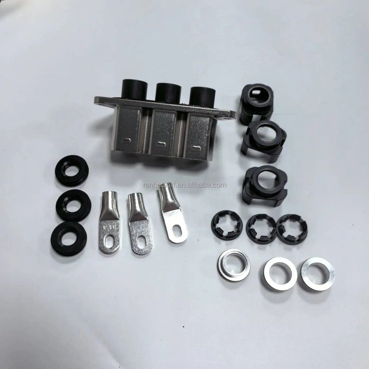 DH3-3PD-A35 Connector - 35sqmm, 3P, 250A-500A, IP67 Waterproof