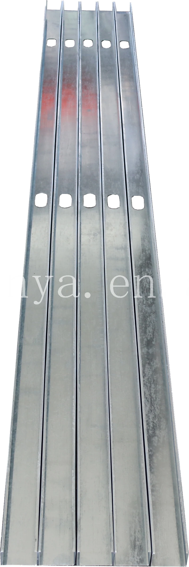 C Profile Track Light Keel Forming Stud Steel Channel Making Machine ...