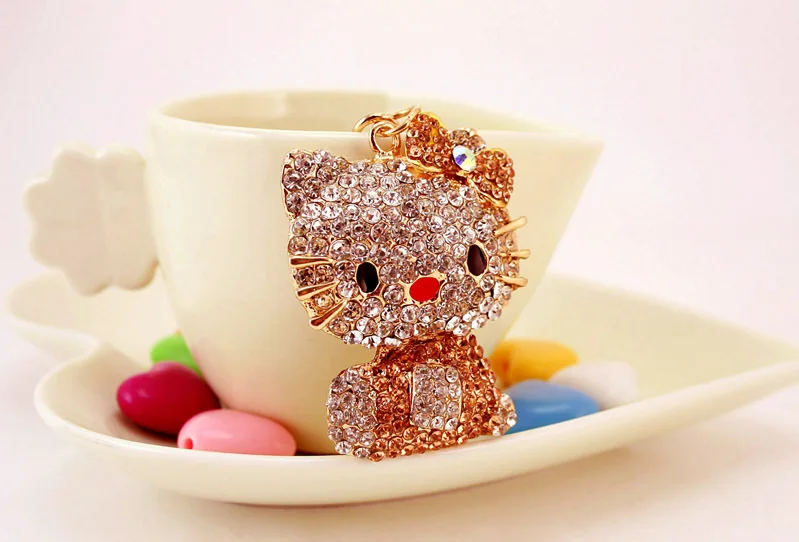 New Crystal Rhinestone Keychain Bag Pendant Luxury Hello Kitty Design ...