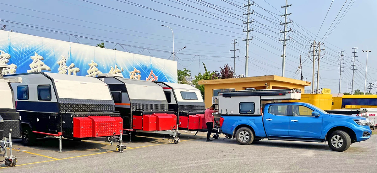 Luxury China Off Road Camper Motorhome Black Series Rv Campers - Buy ...