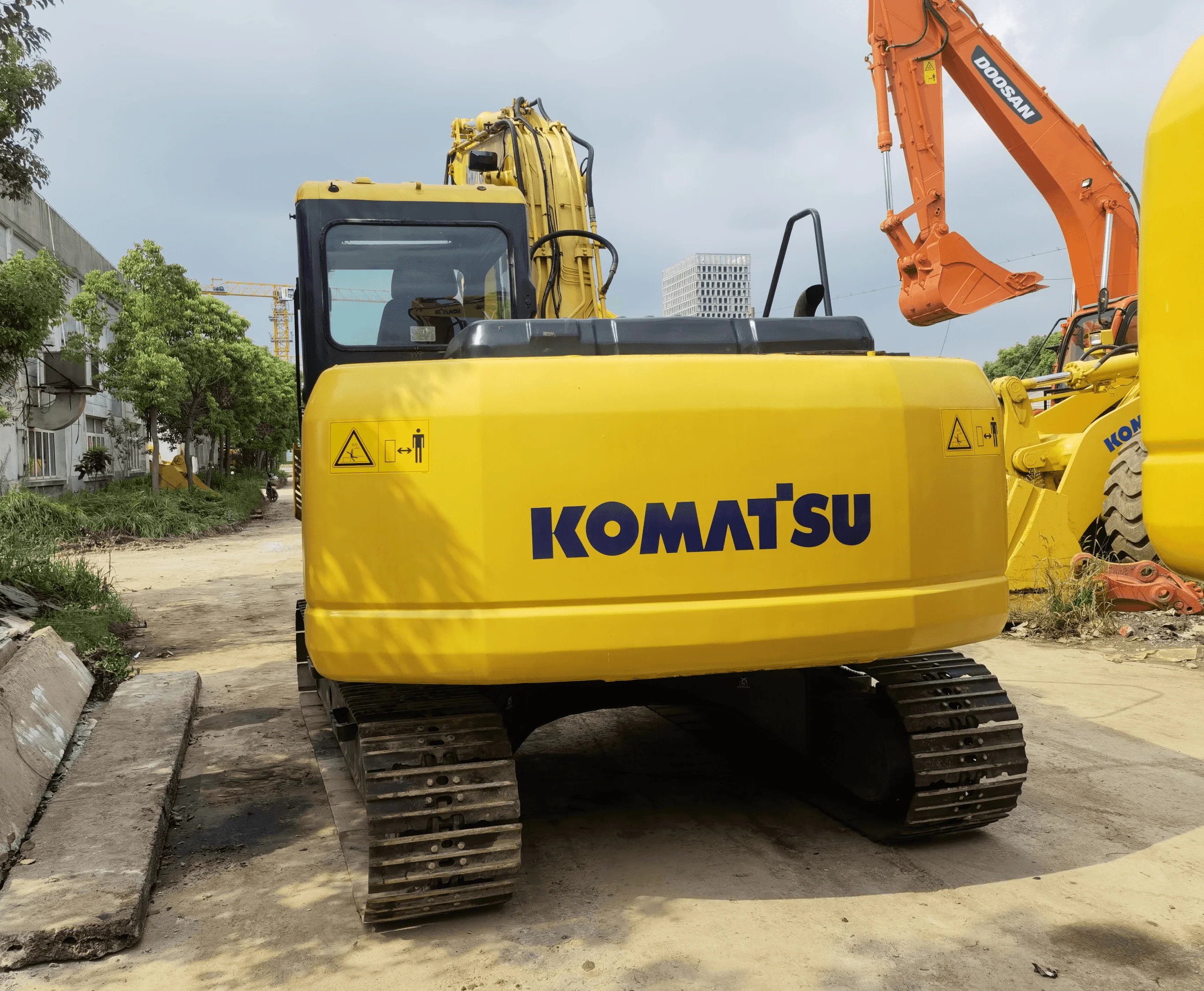 Used Komatsu Excavator Pc130-7 Second Hand Sterling Excavator Pc120-7 ...