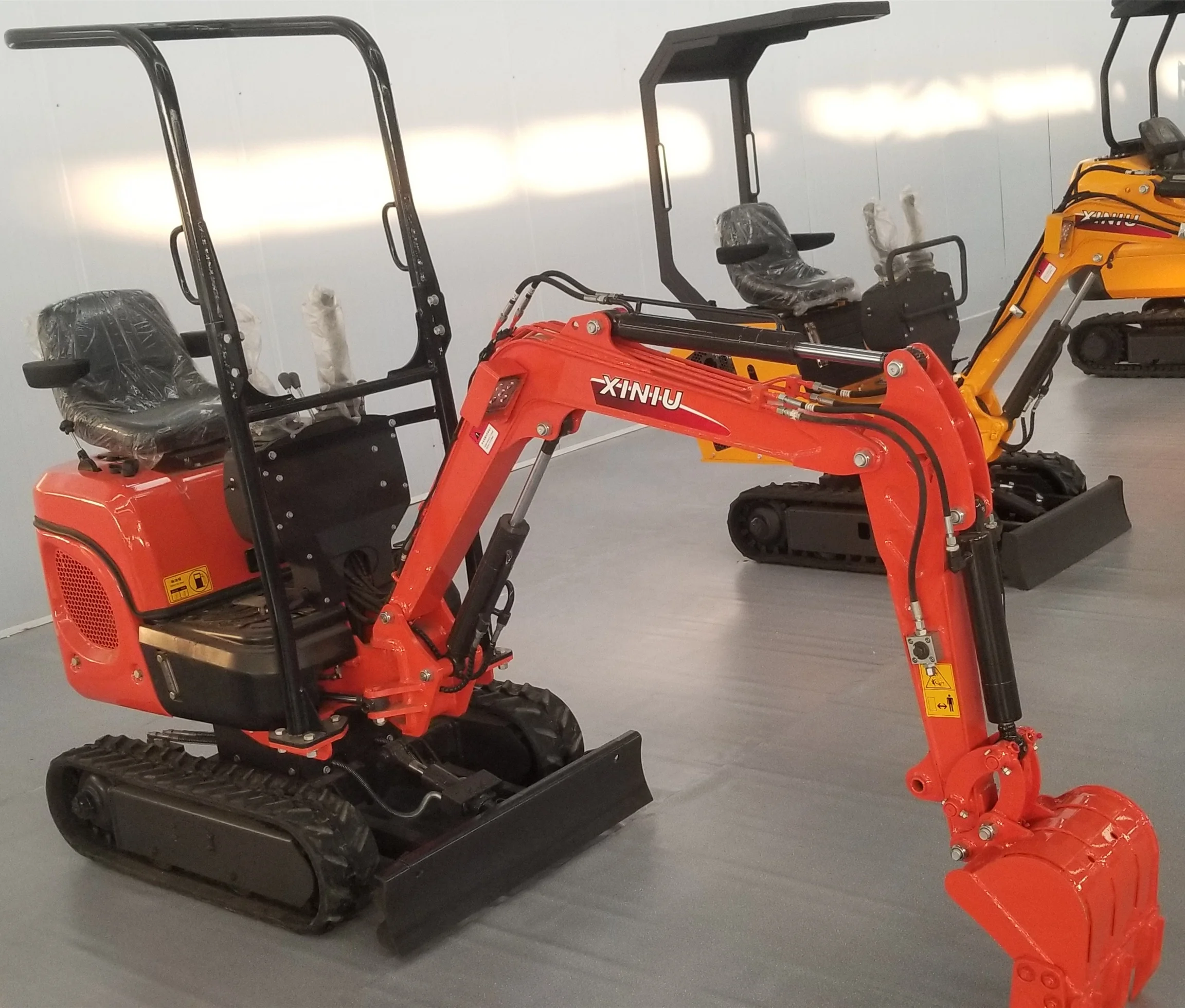 Rhinoceros XN10-8 Mini Excavator - Energy Saving & Efficient