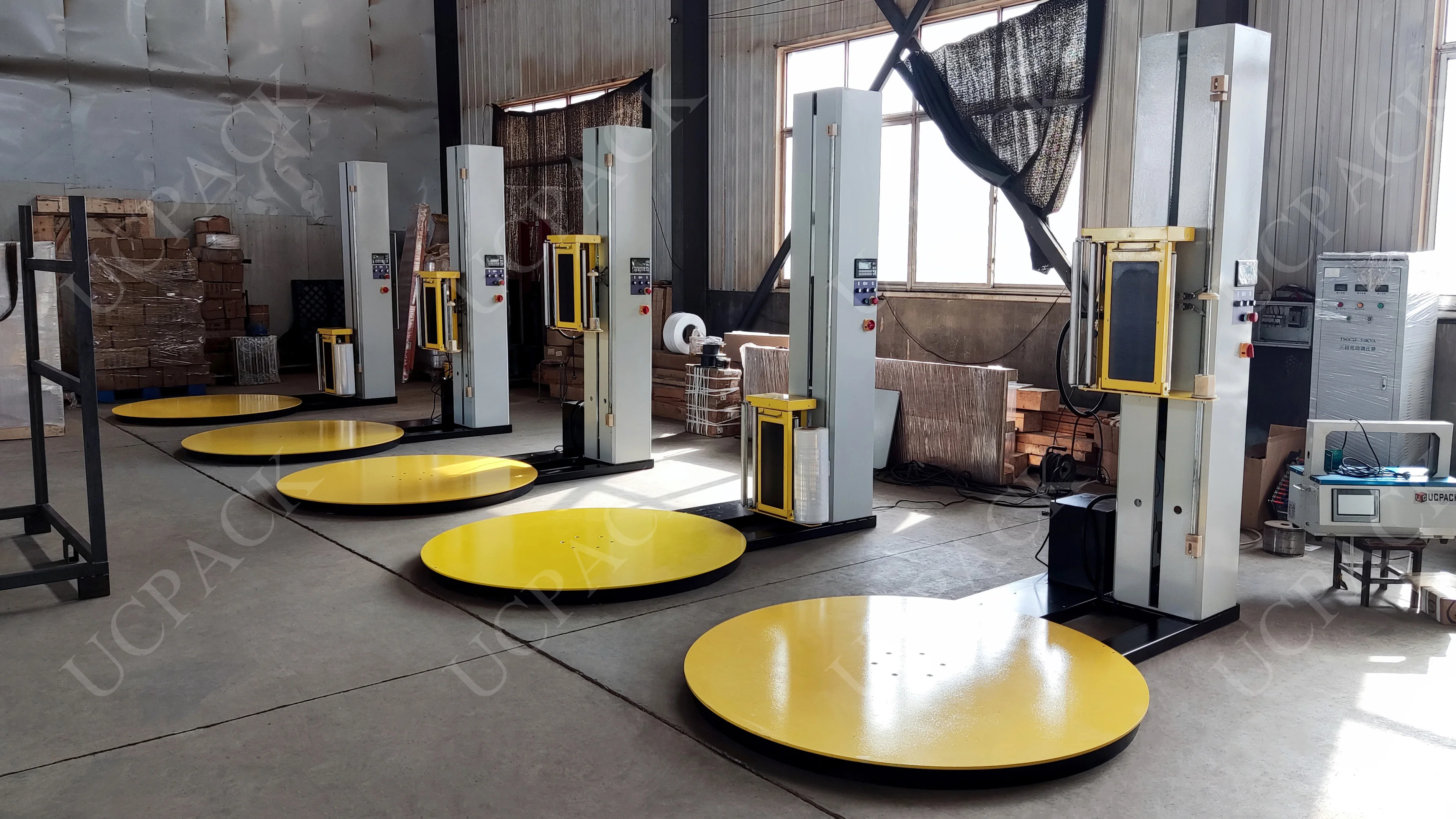 UCPACK Stretch Film Wrapping Machine - Efficient & Reliable