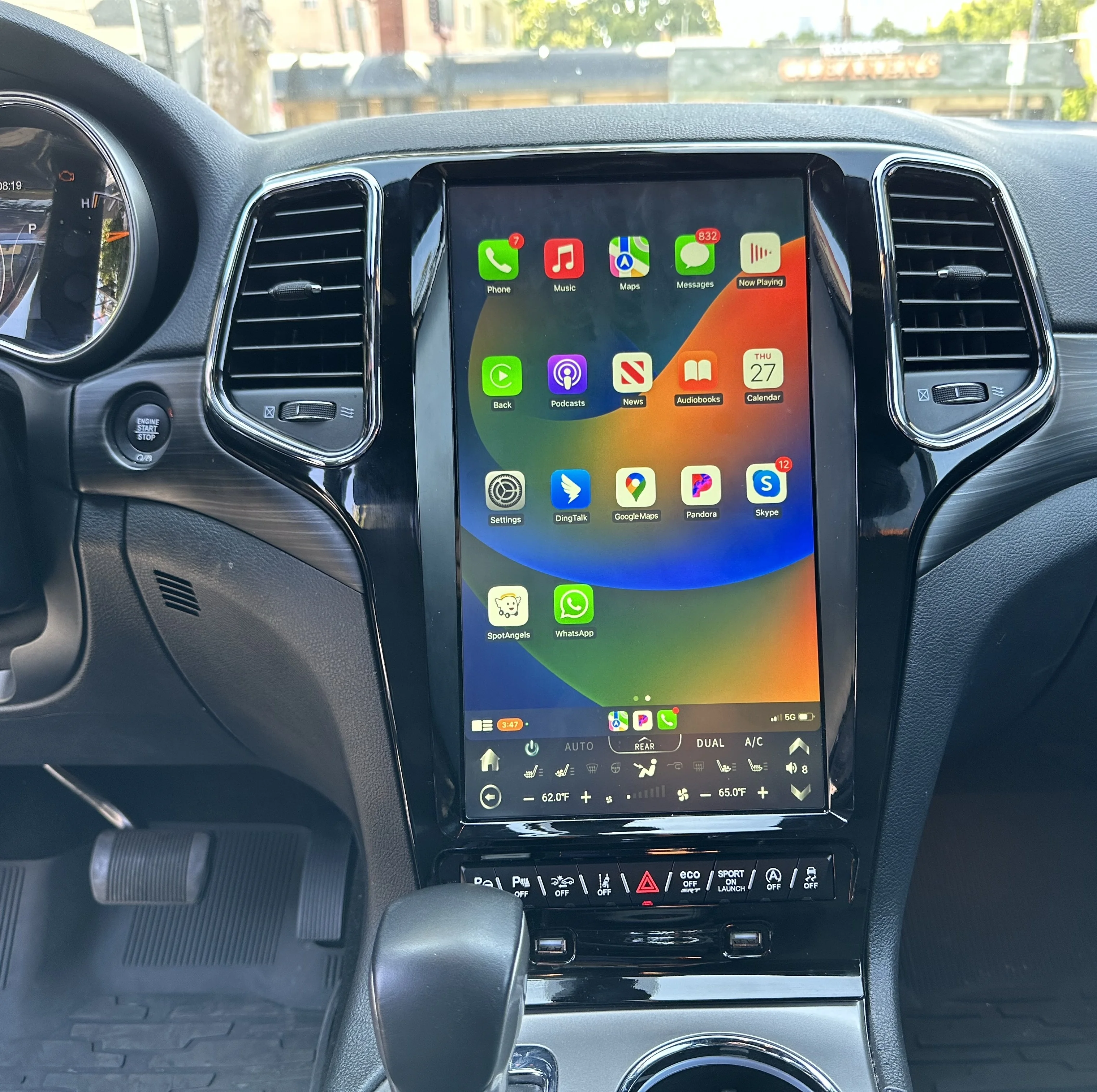 Android Head Unit - Tesla Style Screen Radio for Jeep 2014-2022