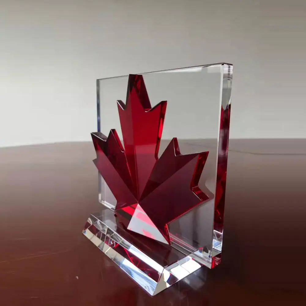 2022 Hot Selling Crystal Maple Leaf Trophy - Customizable