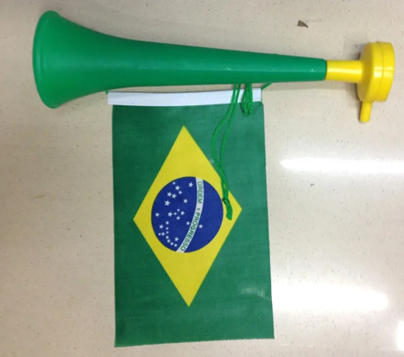 Trumpeter Plastic Tube Model Kit Trumpet Bugle Toy Stadium Afrique ...