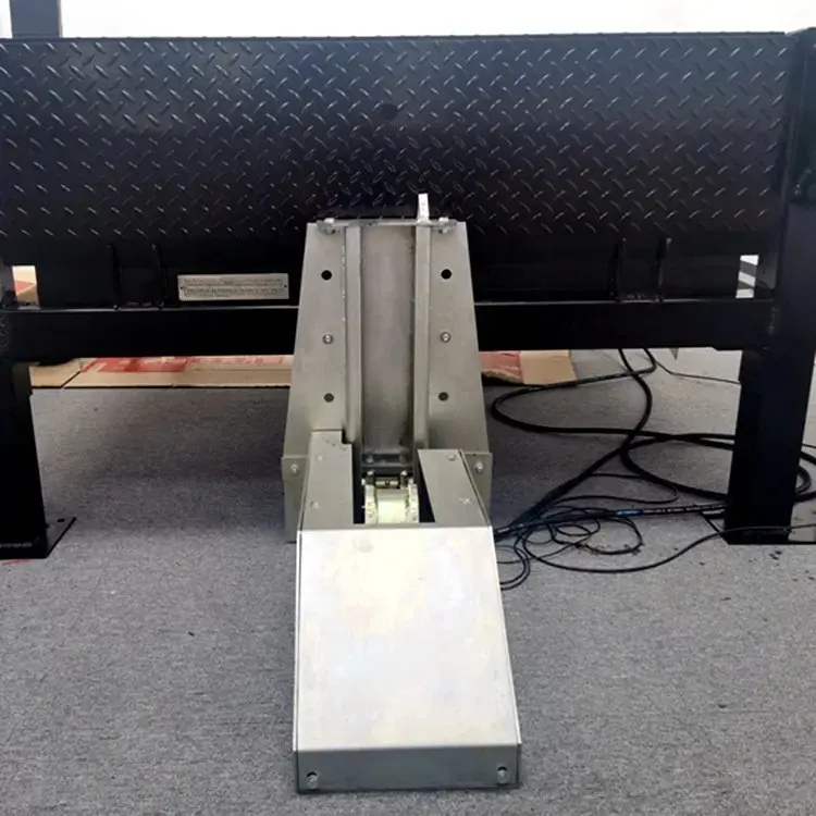 Industrial Hydraulic Vehicle Restraint - Safety & Efficiency