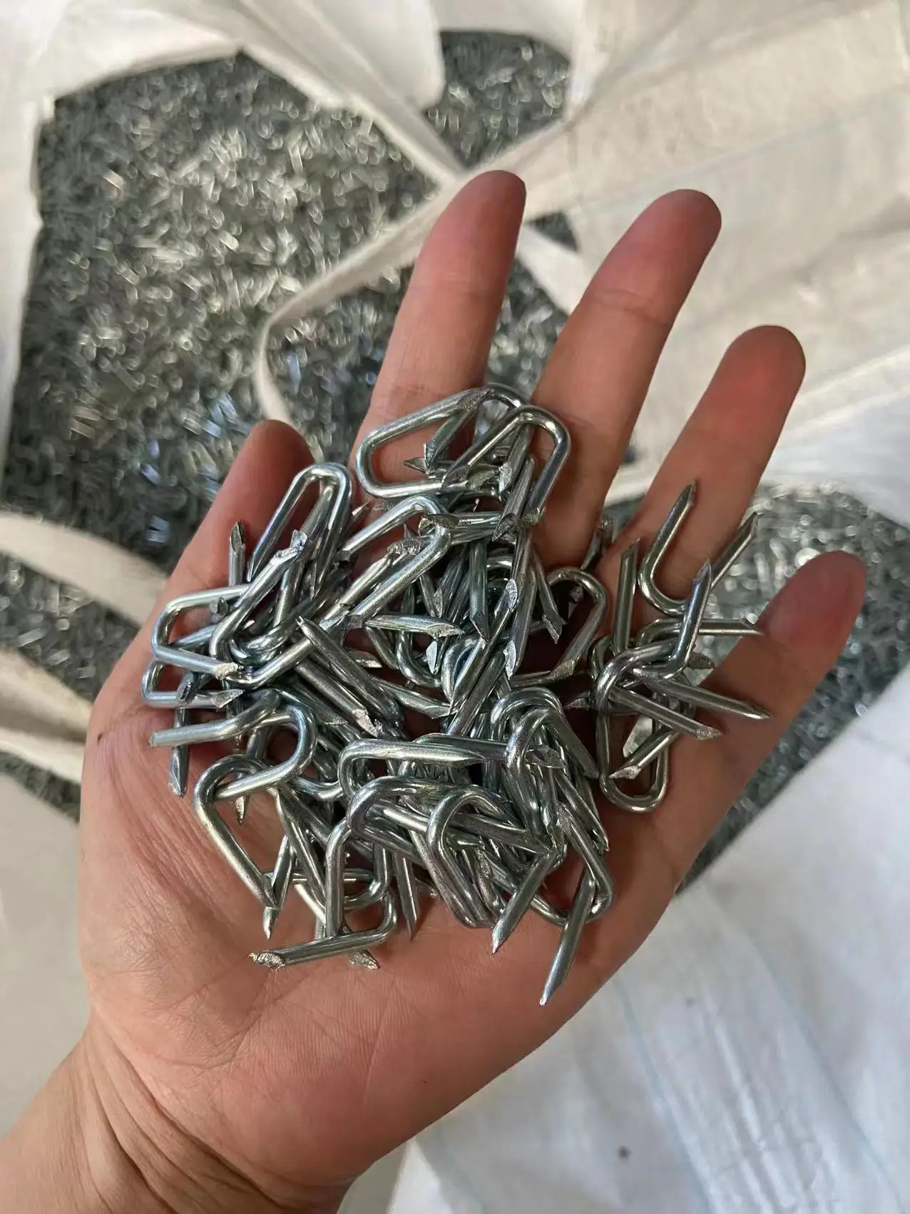 Galvanized Steel Garden Ground Stakes Landscape Fabric U Shaped Nails ...