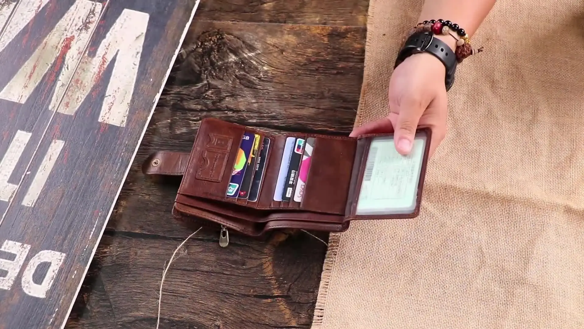 Guangzhou Factory Custom Luxury Trifold Wallets for Men