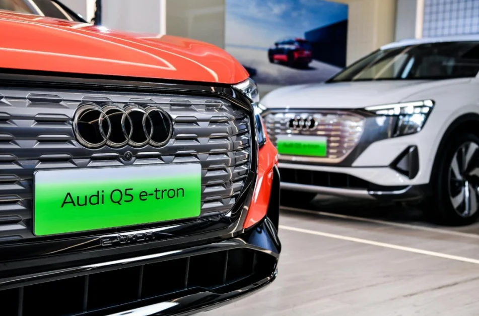 2023 Unialnd 2022 Ev Audi 4wd Q5 E-tron 50 Ev Electric Sports Car 2wd ...