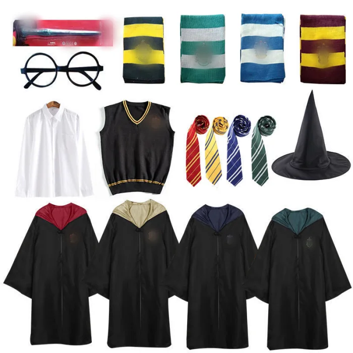 Deluxe Wizarding World Grindefendo Hogwarts House Themed Robes And ...