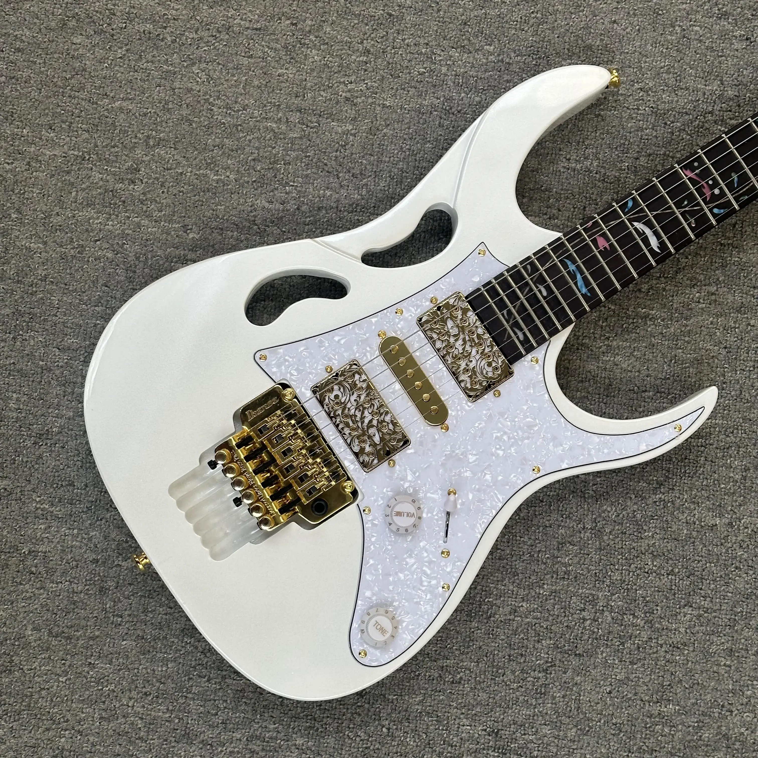 Ibn White 7v Electric Guitar Gold Color With Gold Hsh Hardware Free ...