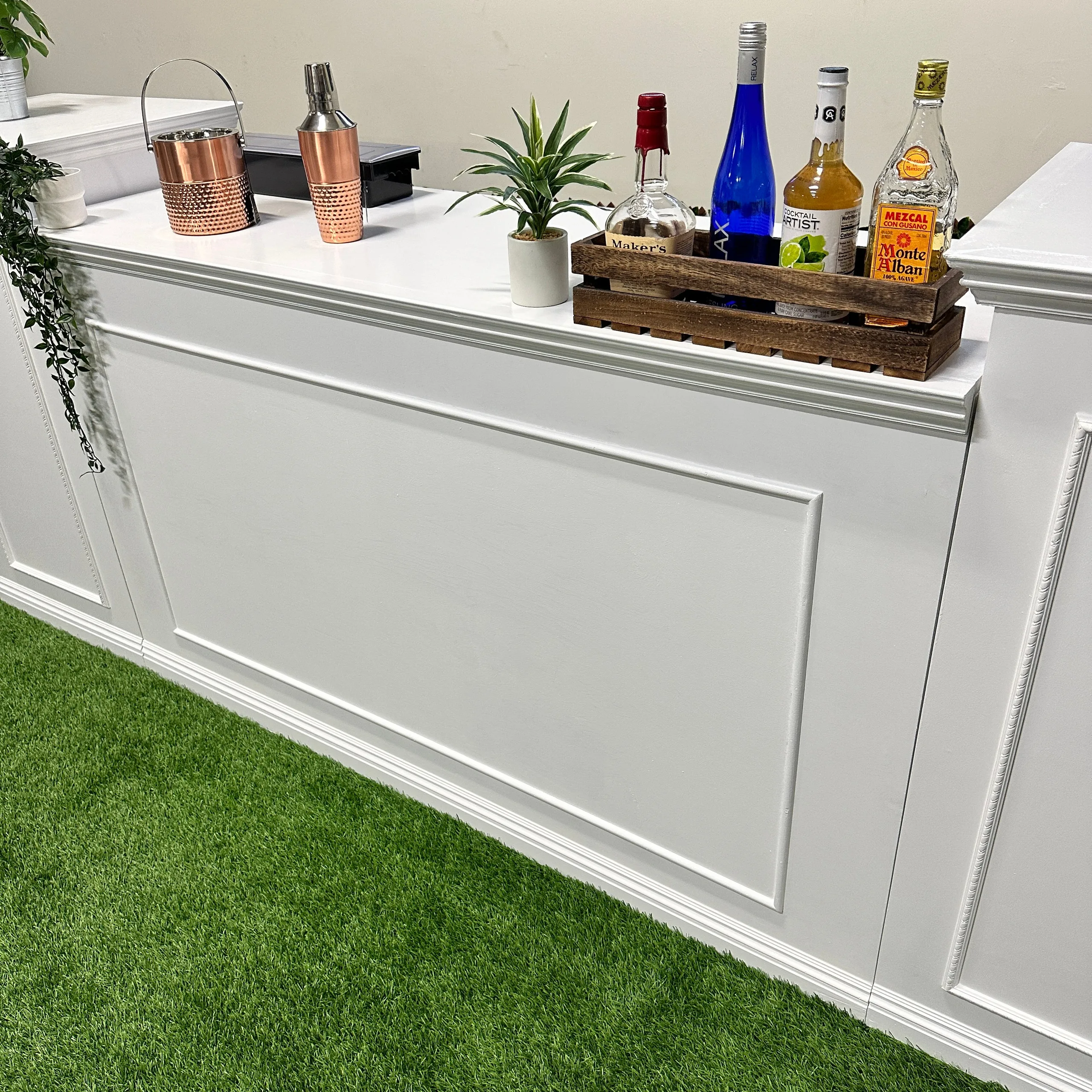 Solid White Wooden Bar Table Counter with Painted Finish Modern ...
