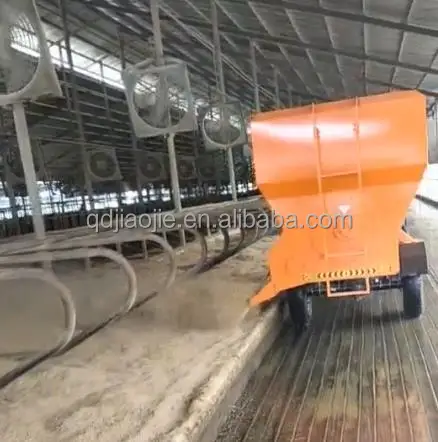 Manure Sand Cow Bedding Spreader - High Efficiency & Durability