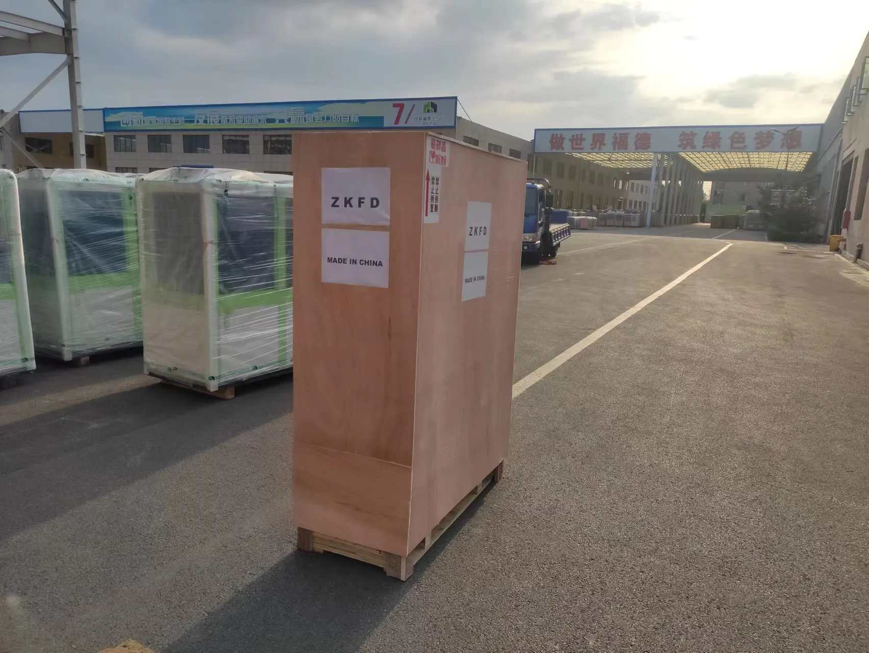 Monobloc Top Design Air / Water Inverter Split Heat Pump Winter Air To ...