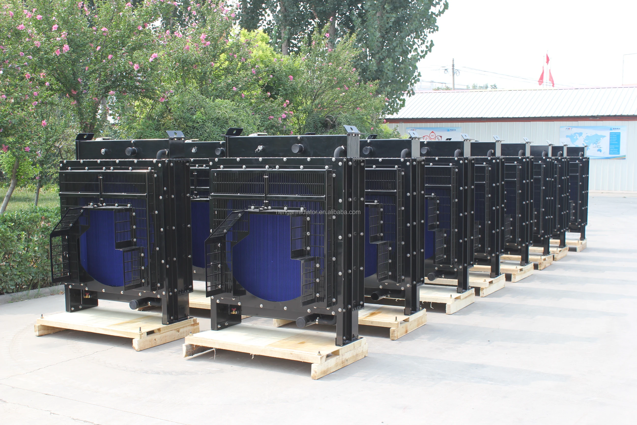 D1105 V1505 D1803 V2203 V3300 Generator Radiator for Kubota