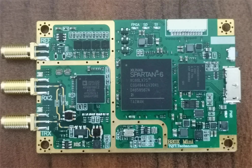 USRP B200 B205 MINI 70M-6GHZ Software Radio Support