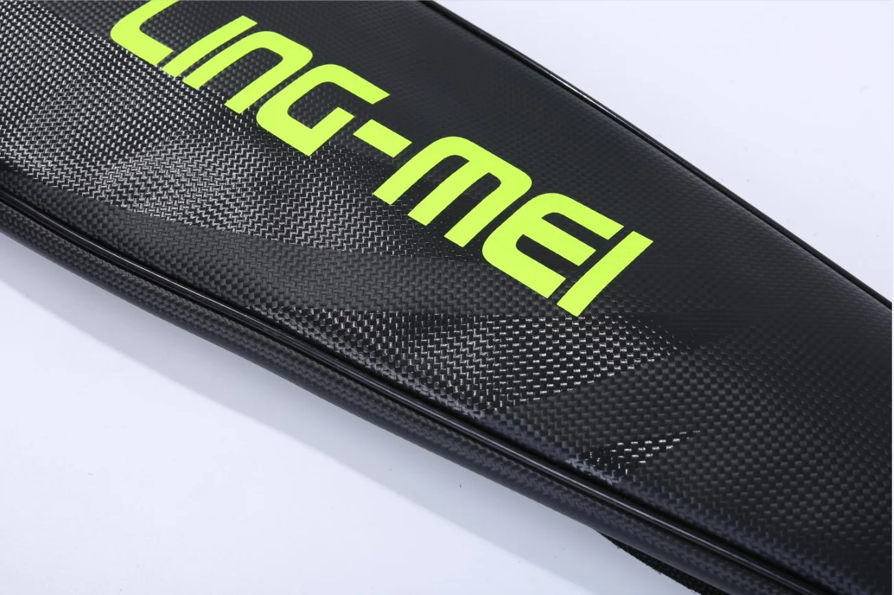 Lingmei R680 Badminton Racquet - Carbon Fiber & Low Price