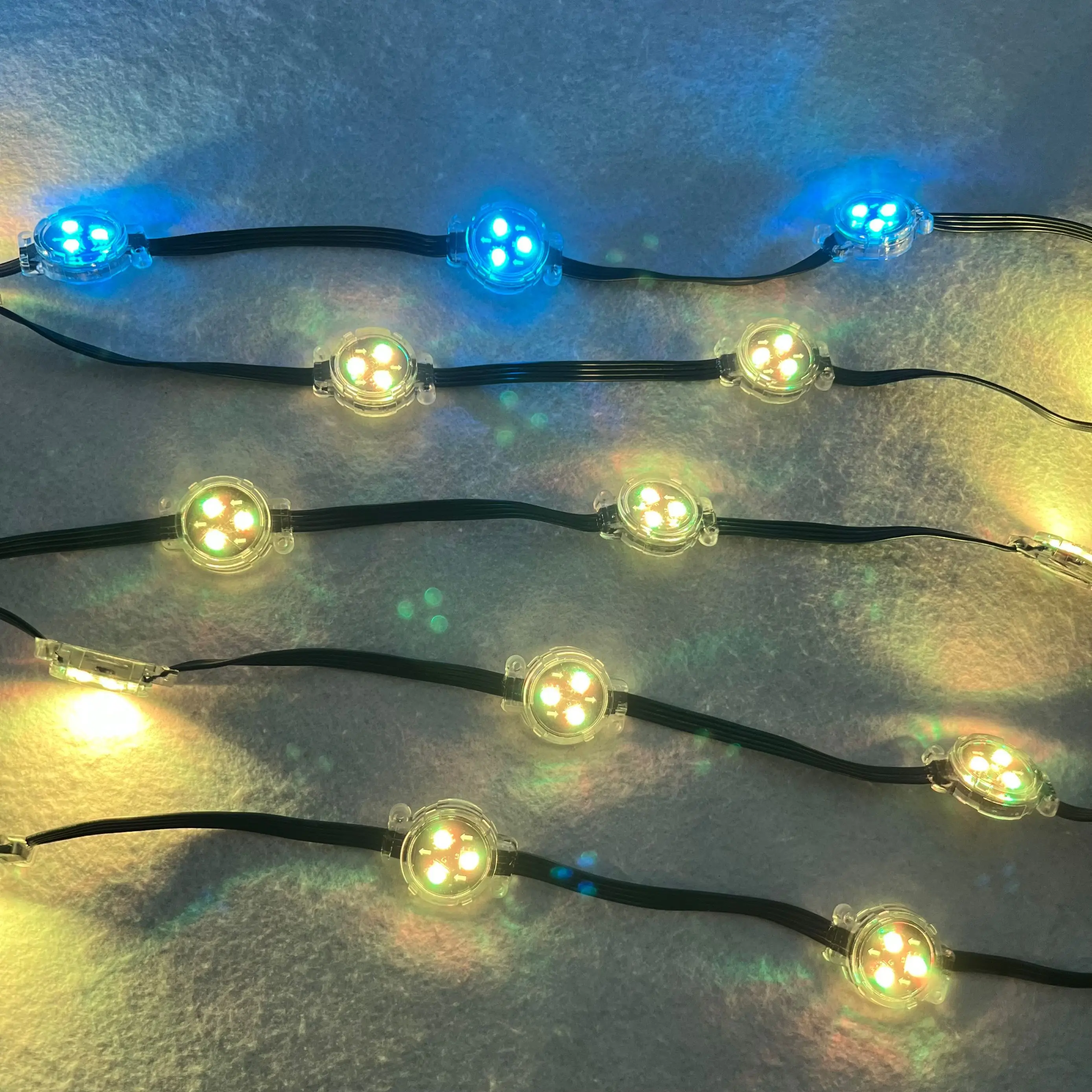 20 Pixels/string 30mm 12V WS2818 LED Addressable RGB Module