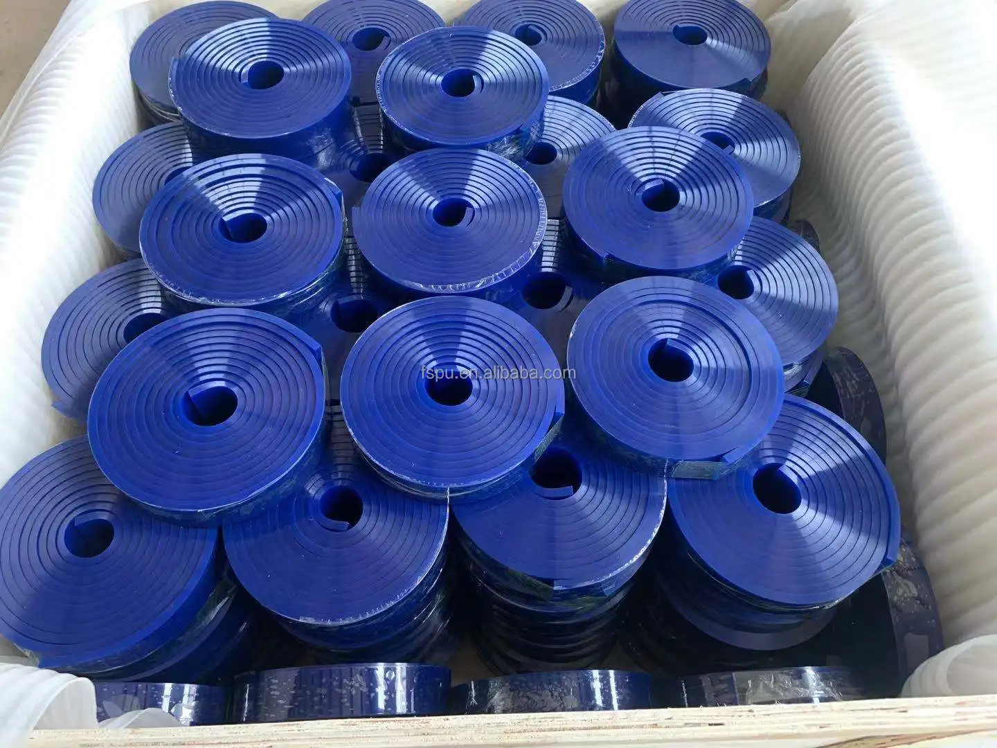 42*8*4000mm Polyurethane Rope Saw Protection Strip - Buy Flexible ...